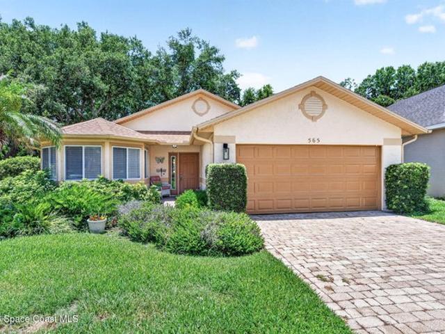 565 Willowgreen Ln, Titusville, FL 32780