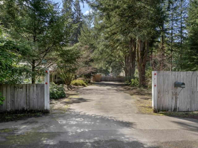 56642 mckenzie hwy