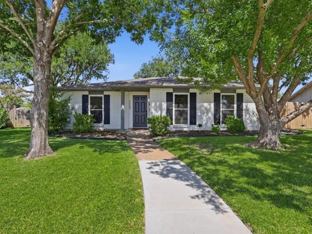 5665 Tyler St, The Colony, TX 75056