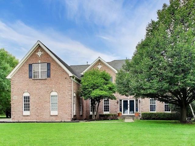 5667 Notting Hill Rd, Gurnee, IL 60031