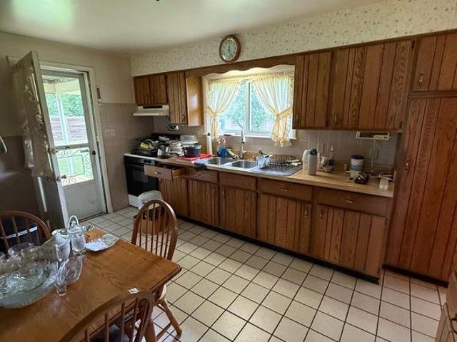 5667 Oakland Mills Road