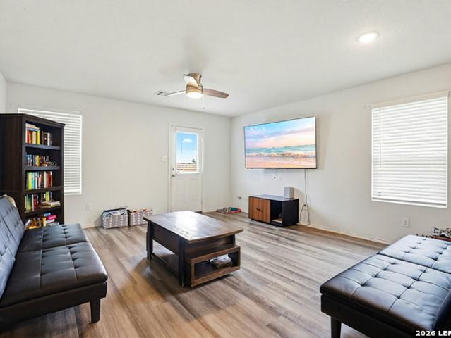 5667 Jasmine Spur