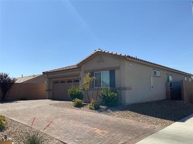 5668 Redwood St, Las Vegas, NV 89118 | MLS #2736 | Compass