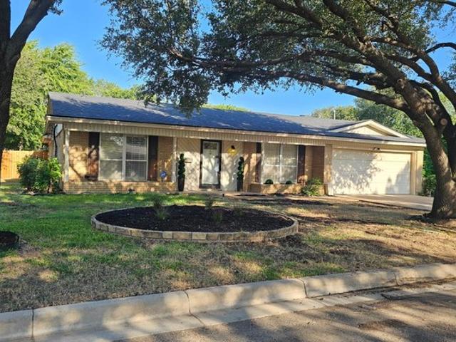 5660 Conlin Dr, Fort Worth, TX 76134
