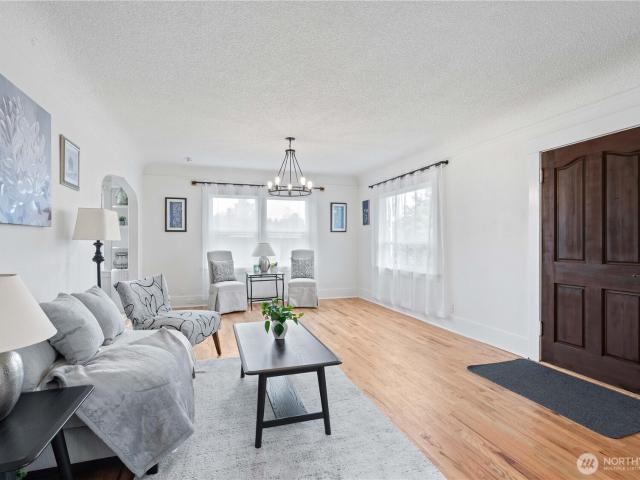 5660 S Thompson Avenue # 1