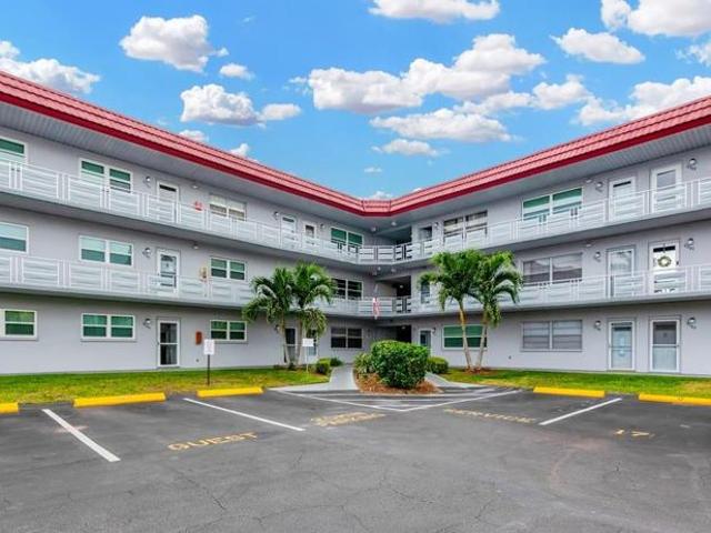 5660 80th St N #C101, Saint Petersburg, FL 33709
