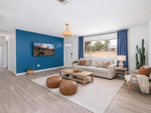 56616 Mountain View Trail