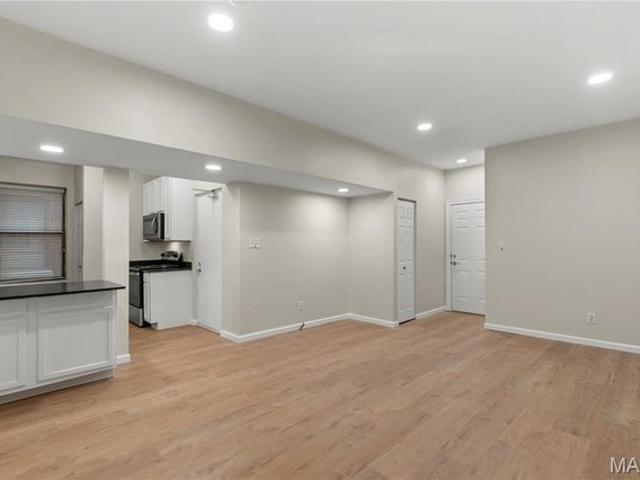 5661 Waterman Blvd Unit 1N, Saint Louis, MO 63112
