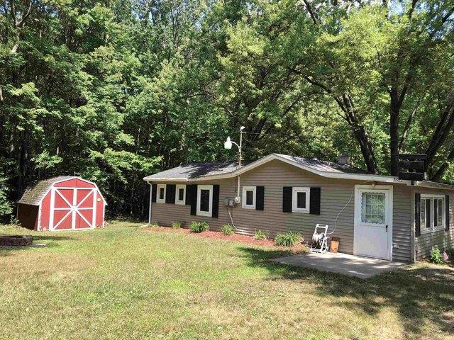 5662 Loranger Dr, Lake, MI 48632