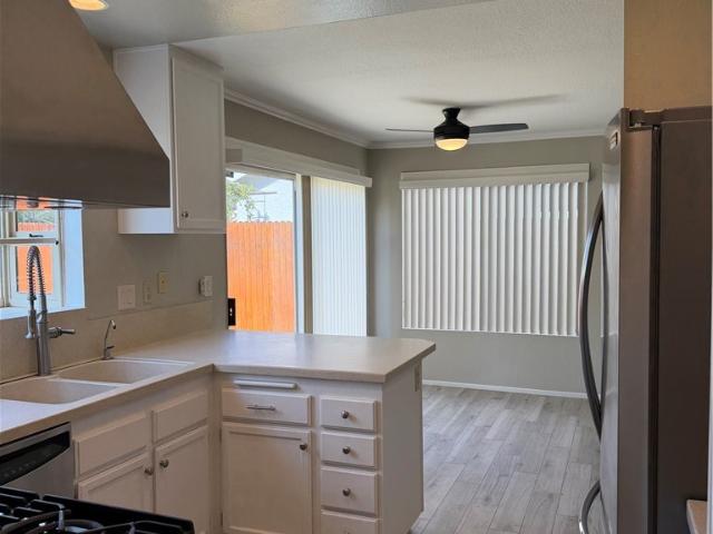 5663 Camino Deville