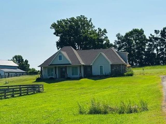 566 County Road 915, Nacogdoches, TX 75964