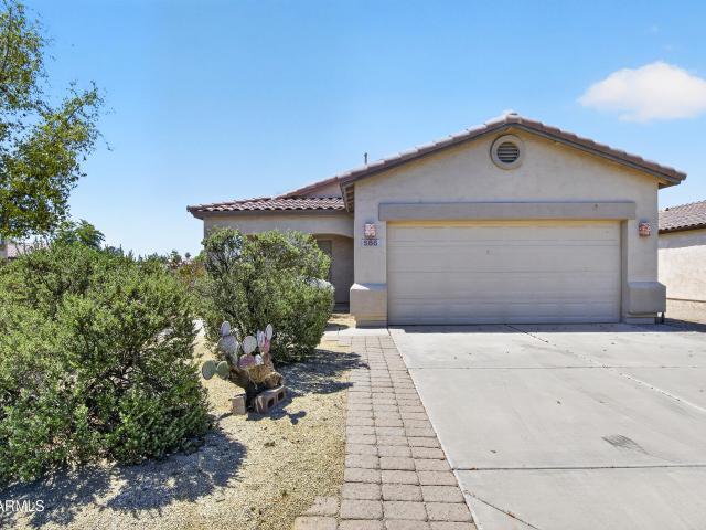 566 e renegade place
