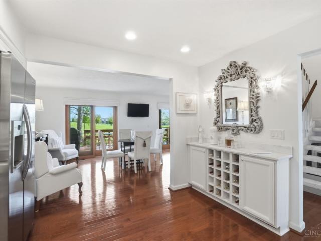 566 Maple Lane
