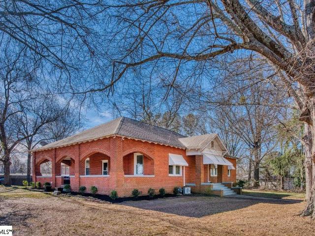 566 S Harper Extension