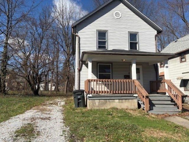 566 Sumner St, Akron, OH 44311