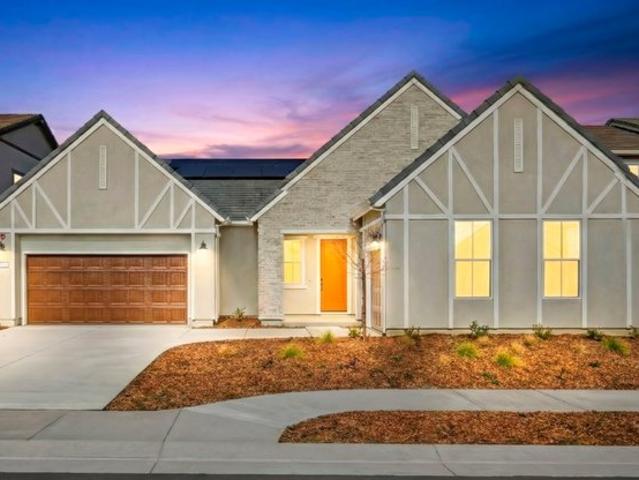 566 Plough Dr, Vacaville, CA 95687