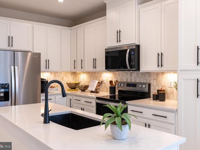 566 Quarry Place Ct, Reisterstown, MD 21136