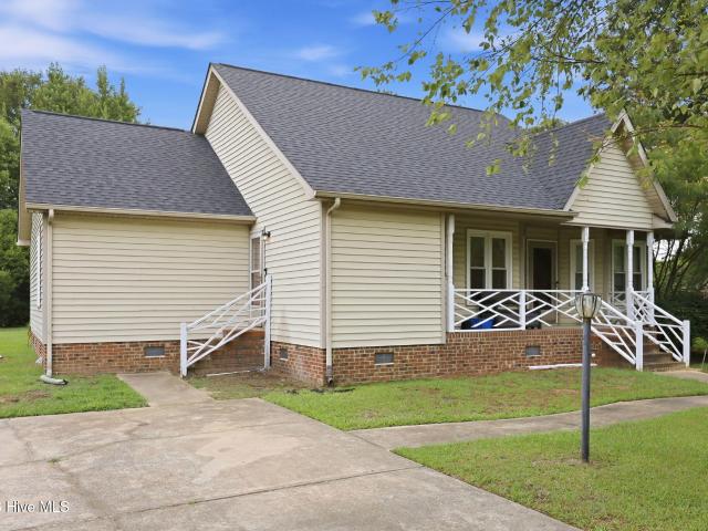566 Ridge Drive