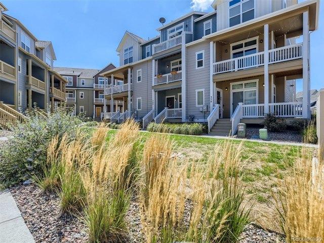 566 W Amherst Ave, Englewood, CO 80110