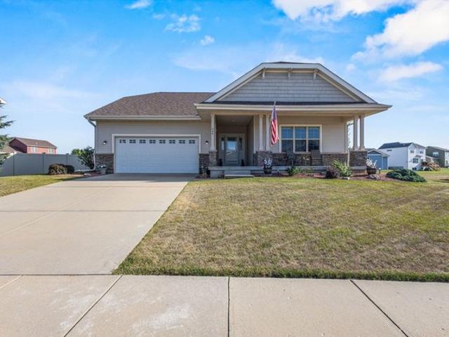 566 Water Tower Dr, Marshall, WI 53559