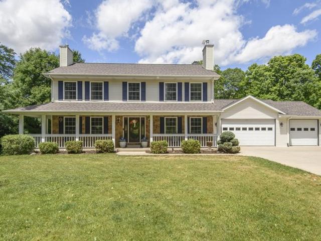 5674 Deer Wood Ln, Wayne, WI 53010
