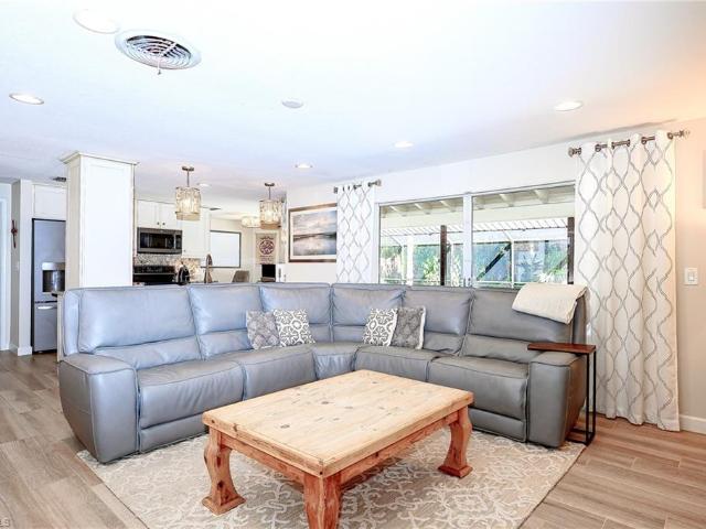 5675 Golden Oaks Ln, Naples, FL 34119 | MLS #226004