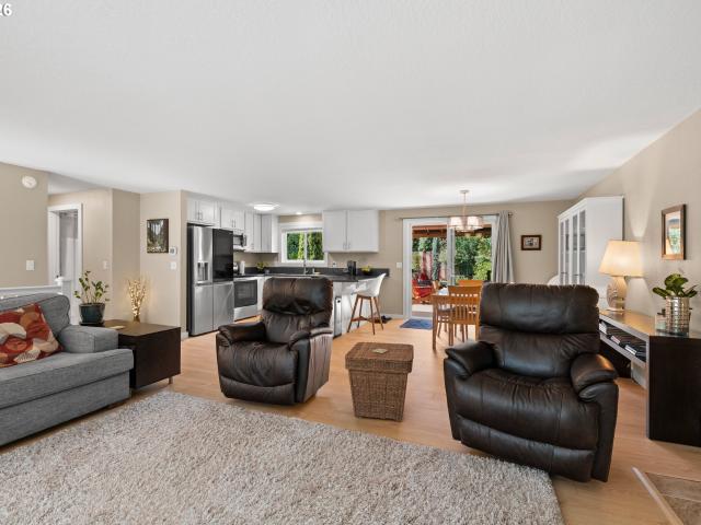 5676 se hillwood cir