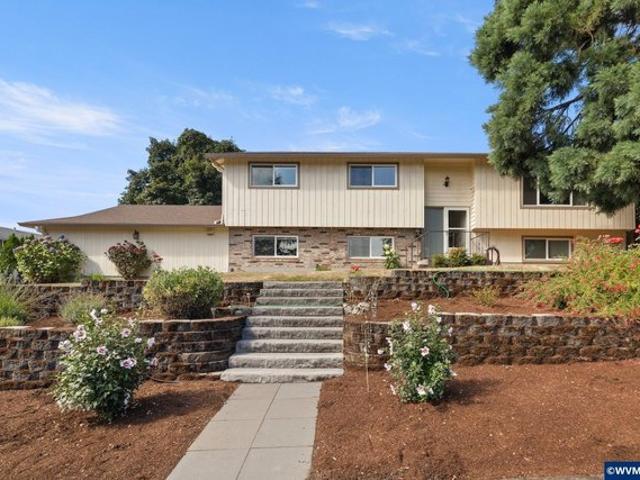 5676 SE Hillwood Cir, Milwaukie, OR 97267