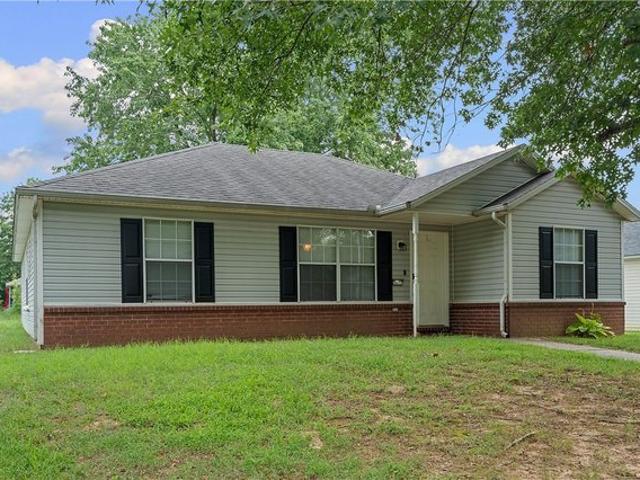 5677 W Fountain St, Fayetteville, AR 72704