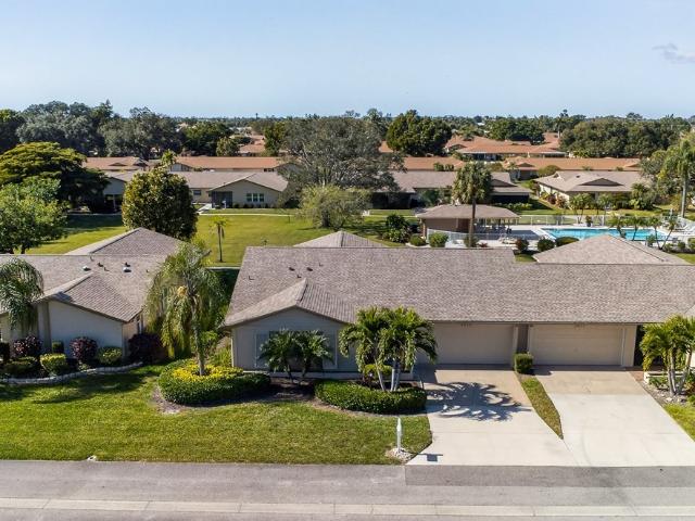 5679 Balkan Ct, Fort Myers, FL 33919 | MLS #2026000 | Compass
