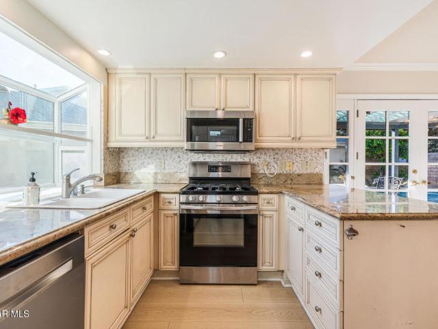 5679 Slicers Cir, Agoura Hills, CA 91301 | MLS #226001 VC
