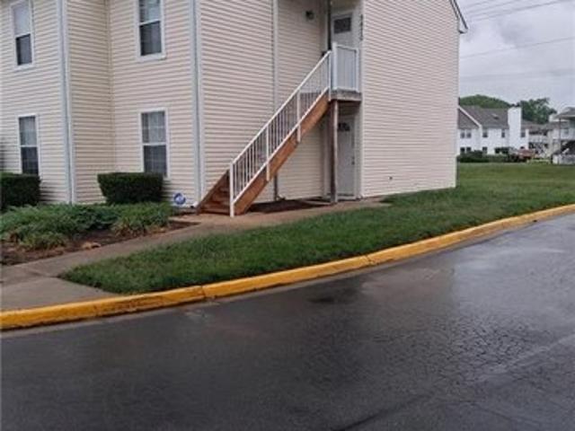 5670 Landfall Dr, Virginia Beach, VA 23462