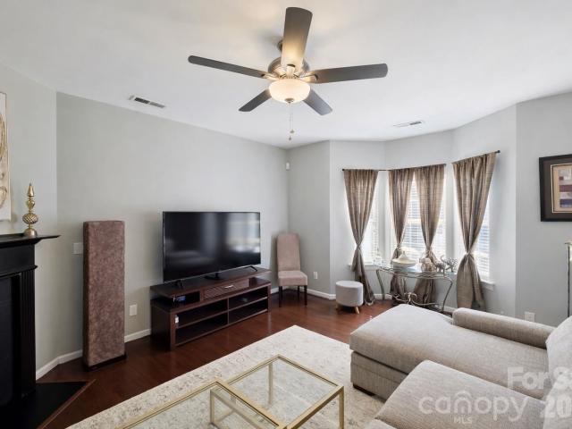 5670 Stafford Road