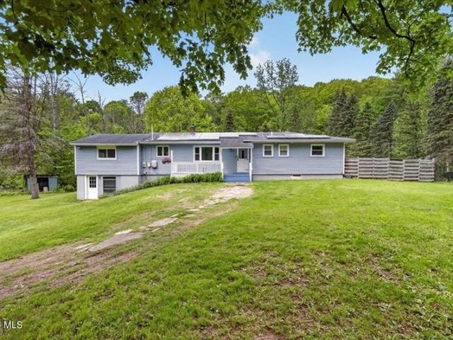 5671 Parkis Mills Rd, Galway, NY 12074
