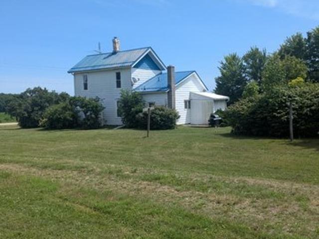5672 Footville Richmond Rd, Andover, OH 44003