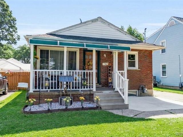567 74th St, Niagara Falls, NY 14304