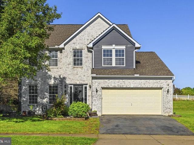567 Crosswinds Dr, Charles Town, WV 25414