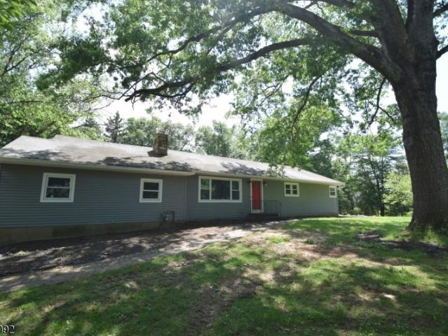 567 Foothill Rd