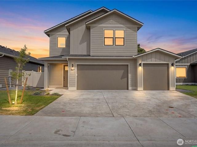 567 S Perry Ave, East Wenatchee, WA 98802