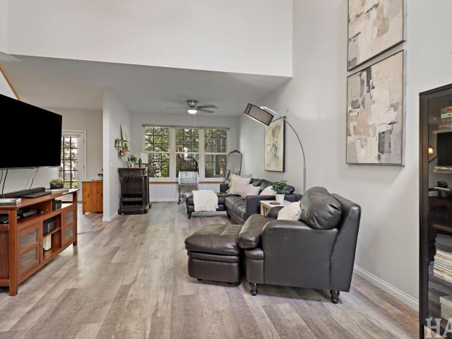 567 Shakespeare Drive