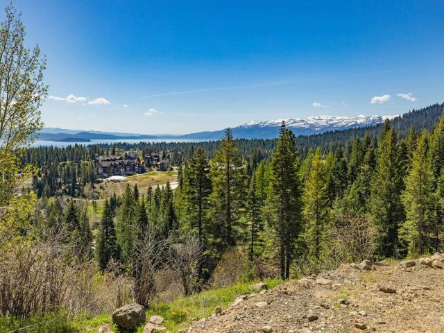 567 Whitewater Drive