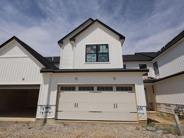 5684 Dutch Ln, Powell, OH 43065