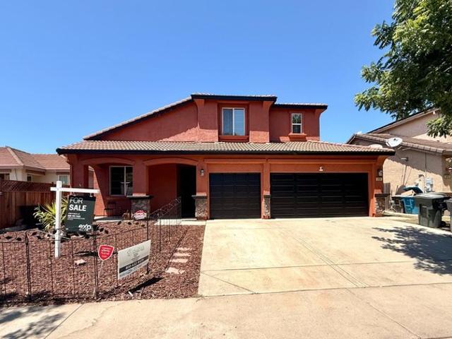 5686 Oakwood Dr, Marysville, CA 95901