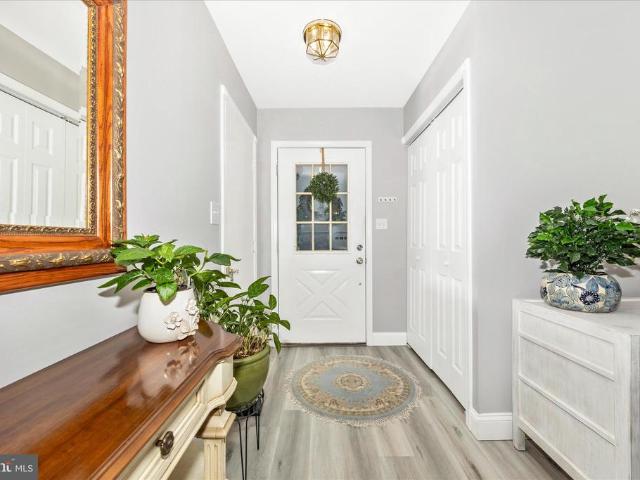 5686 Crabapple Drive