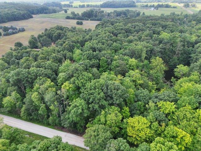 5686 19 Mile Rd NE, Cedar Springs, MI 49319