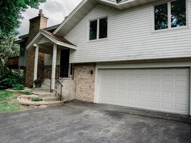 5688 Royal Oaks Drive