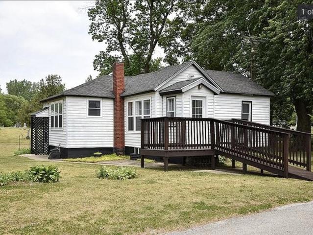 5688 W 665 N, Winamac, IN 46996