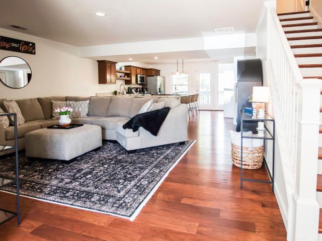 5688 W Vinca Lane