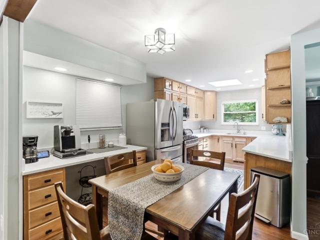 5689 Windermere Lane
