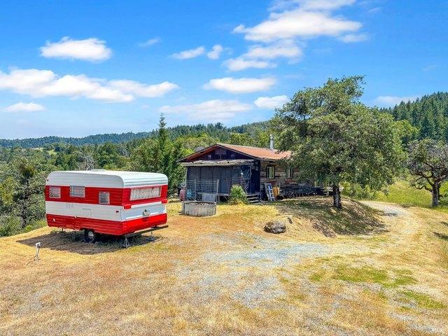 56801 Registered Guest Rd, Laytonville, CA 95454